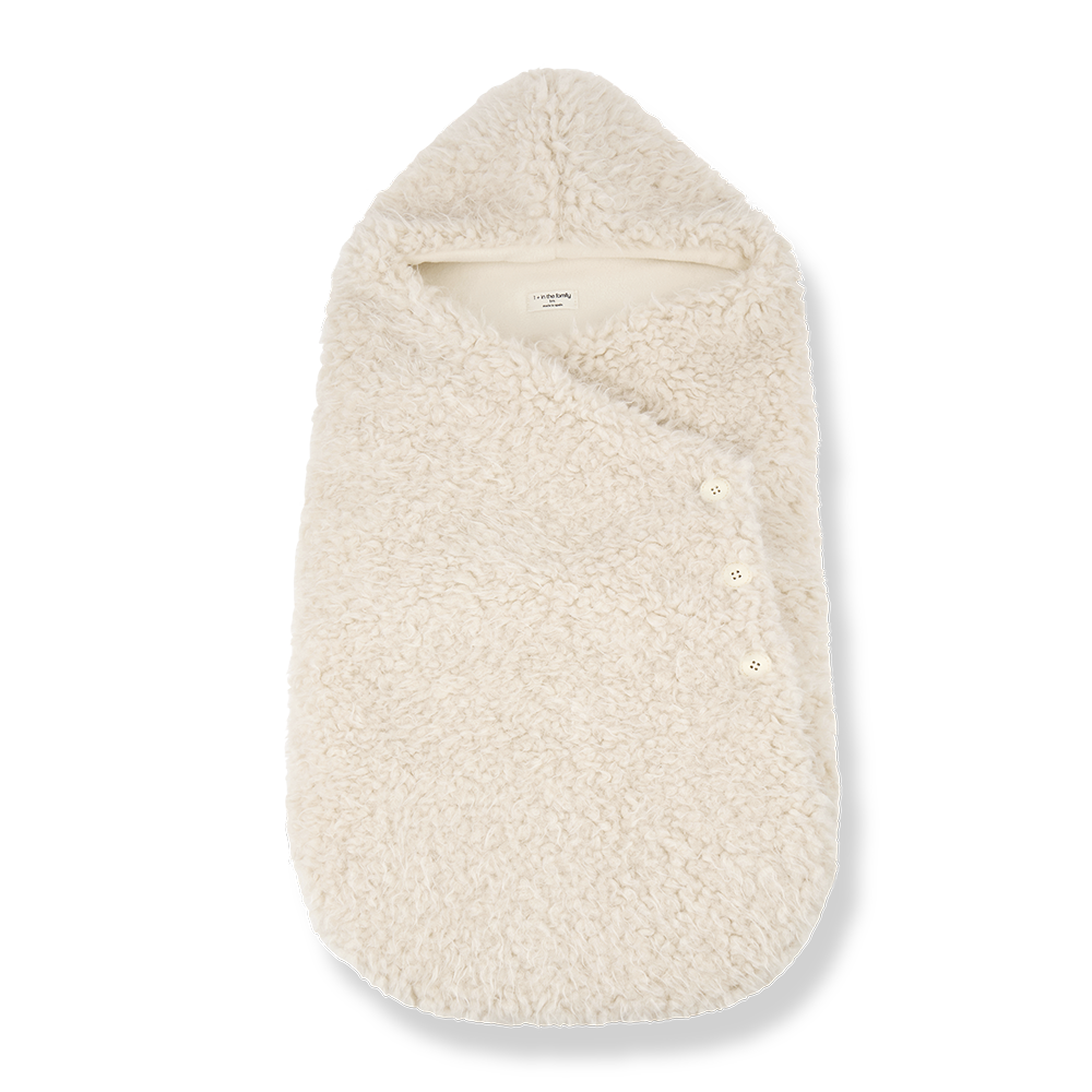 1+ In The Family Corina Baby Nest – Hop Like a Bunny